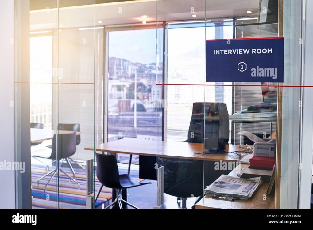 Guía completa: Cómo preparar una sala para una entrevista exitosa